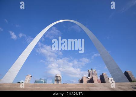 Gateway arch, Gateway of the West, landmark, arch, architecture ...