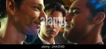 STEVEN SPIELBERG, DAVID ALVAREZ, ANSEL ELGORT, RACHEL ZEGLER and ARIANA DEBOSE in WEST SIDE ...