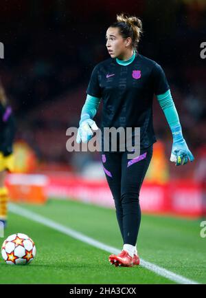 Cata Coll of FC Barcelona Femenino looks on during the Spanish Women ...