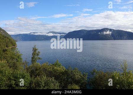 Norwegen - Sognefjord bei Fresvik / Norway - Sognefjorden near Fresvik ...