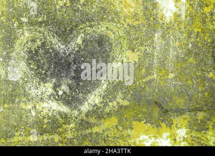 Grunge lime heart Stock Photo - Alamy