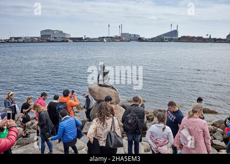 The Little Mermaid. Sculptor Edvard Eriksen. 1909-1913. Copenhagen, Denmark Stock Photo - Alamy