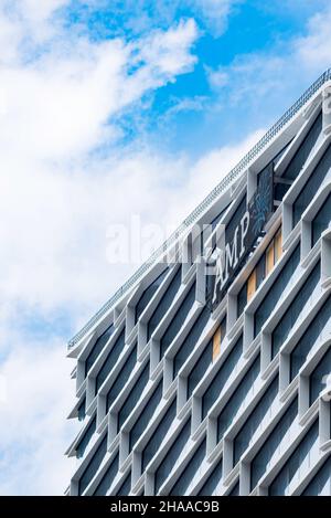 Sydney, Australia, Dec 2021: The $1 billion new AMP Quay Quarter Tower ...
