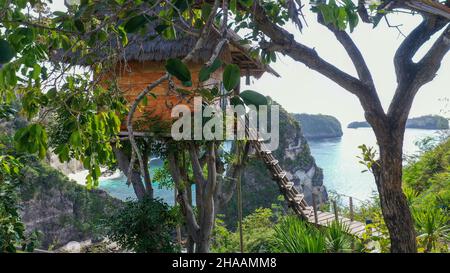 The Molenteng Tree House or Rumah Pohon in the beautiful coast of Nusa ...