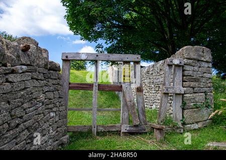 Wooden field stile Stock Photo - Alamy