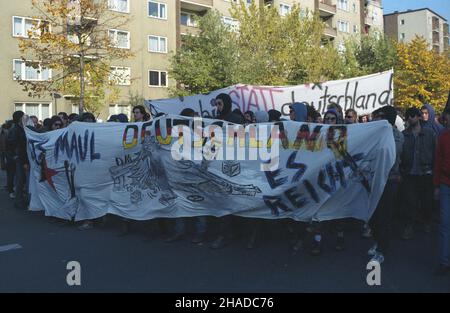Germany, Berlin, 03. 10. 1990, demonstration of the autonomous for the ...
