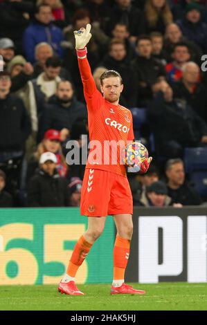 Everton goalkeeper Jordan Pickford in the pregame warmup session during ...