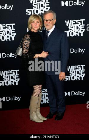 LOS ANGELES - DEC 7: Kate Capshaw, Steven Spielberg at the West Side ...