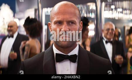 JASON STATHAM in OPERATION FORTUNE: RUSE DE GUERRE (2022), directed by ...