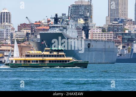Royal Australian Navy landing helicopter dock ship HMAS Canberra (L02 ...
