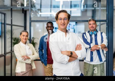 businesspeople in formal wear near helicopter and Pilot Stock Photo - Alamy