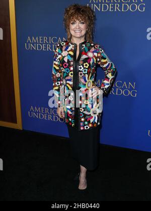 Morgana Shaw arrives at the premiere of "American Underdog" on ...