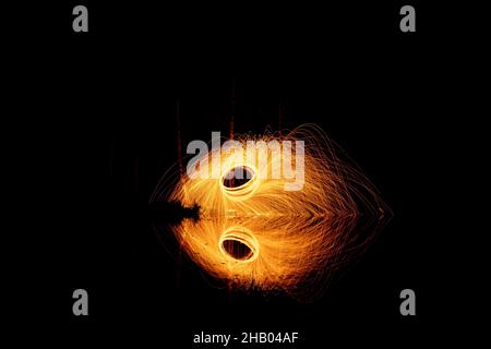 Abstract freeze light with its reflection - insubstantial nature ...