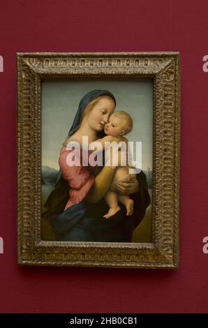 Madonna by Raffael Stock Photo - Alamy