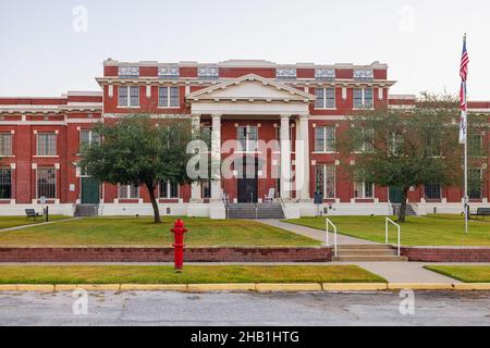 Groveton, Texas, USA - September 26, 2021: The Trinity County ...