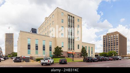 Tyler, Texas, USA - June 30, 2021: The Smith County Courthouse Stock ...