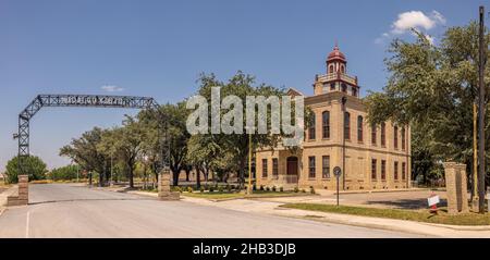 Hidalgo, Texas, USA - September 11, 2021: Mural Welcoming visitors to ...