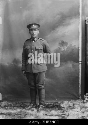 Pryce Roberts, Berry & Co, photography studio, 1916, Wellington, black ...