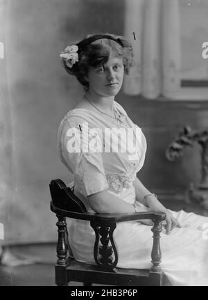 Stewart, circa 1920, Wellington, by Berry & Co Stock Photo - Alamy