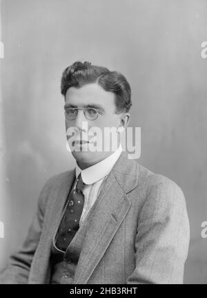 Hutton 4, Berry & Co, circa 1920, Wellington Stock Photo - Alamy