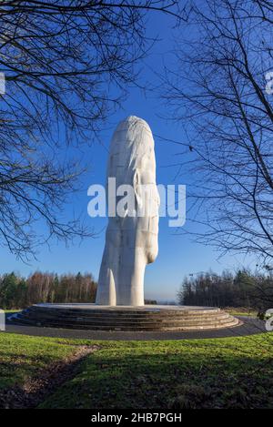 The Dream statue of a girls head at the Sutton Manor Woodlands on the ...