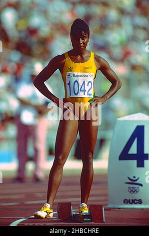 Juliet Cuthbert (JAM) competing in the women's 200m at the 1992 Olympic ...