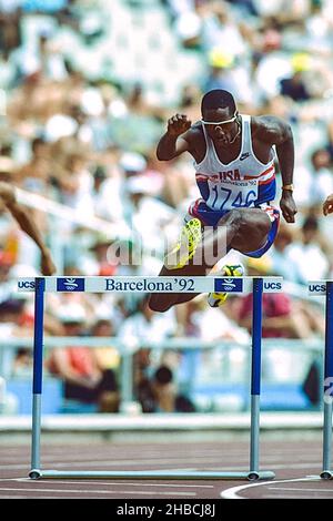 David Patrick (USA) competing in the men's 400m hurdles R1 at the 1992 ...