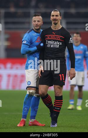Zlatan Ibrahimovic (Milan) Amir Rrahmani (Napoli) during the Italian ...