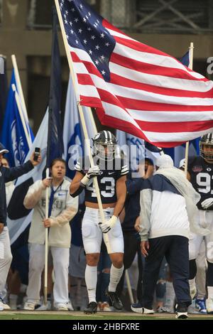 Brigham Young Cougars defensive back Hayden Livingston (28) gives the ...