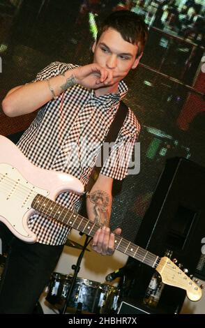 Sam Preston and his band The Ordinary Boys and also housemate of ...