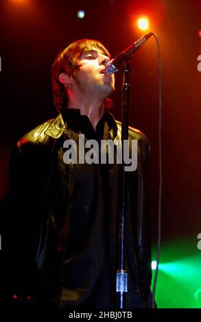 Oasis In Concert Stock Photo - Alamy
