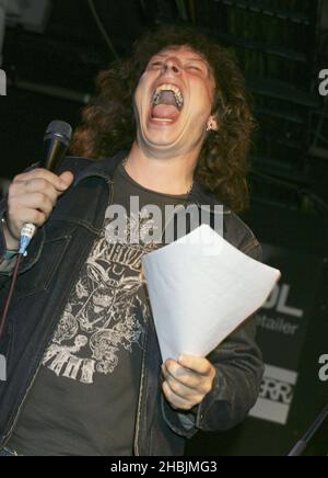 Drummer Stuart Cable ex of Stereophonics drumming at the millennium ...