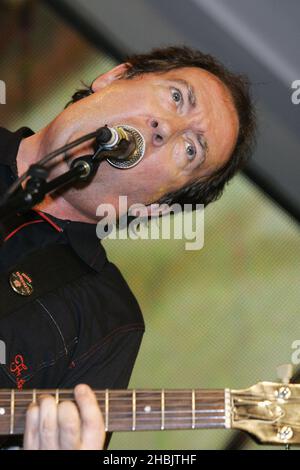 Steve Diggle, Pete Shelley, Steve Garvey and Danny Farrant of the ...