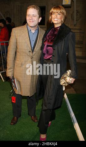 JON CULSHAW CIRQUE DU SOLEIL’S KOOZA. OPENING NIGHT LONDON ENGLAND UK ...
