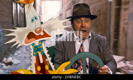 USA. Bob Hoskins and Roger Rabbit in a scene from the (C)Buena Vista ...