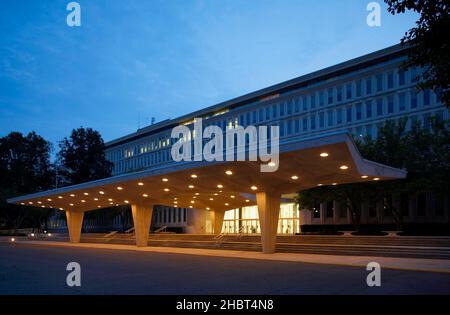 The CIA Original Headquarters Building Stock Photo - Alamy