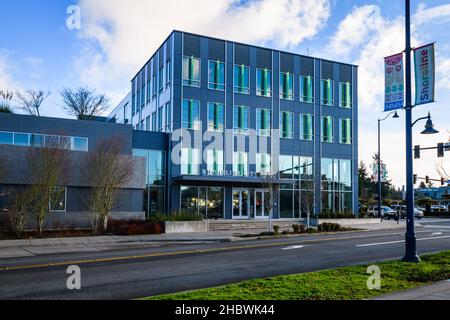 A 19 story building sky modern home residential architecture apartment ...