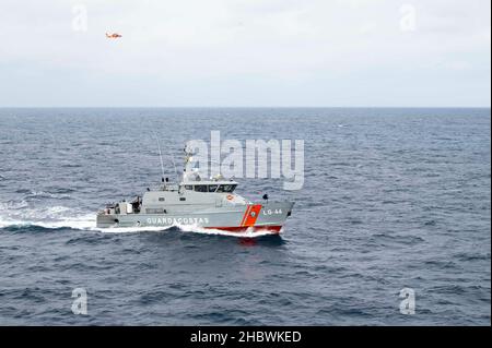 The crews of U.S. Coast Guard Legend-class national security cutter ...