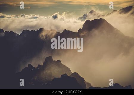 Sunrise, mountaintop, summits, clouds, Åšwinica summit, Tatra mountains ...