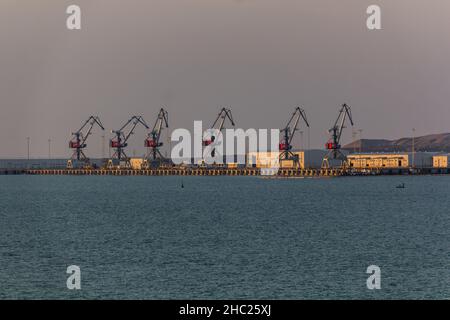Cranes in Alat ferry terminal, Azerbaijan Stock Photo - Alamy