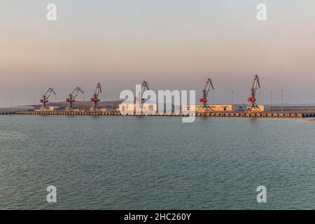 Cranes in Alat ferry terminal, Azerbaijan Stock Photo - Alamy