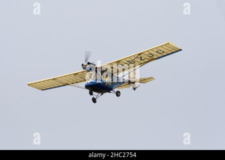 An aircraft at Sandtoft airfield Stock Photo - Alamy