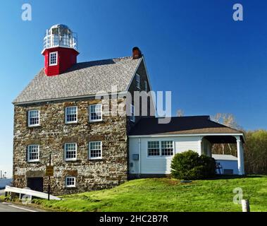 Selkirk Lighthouse Salmon River Lake Ontario New York Stock Photo - Alamy