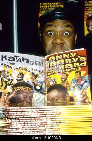 British comedy actor Lenny Henry entertaining children at Westminster ...