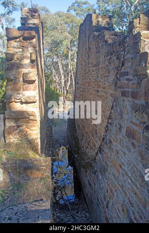 The Garfield Water Wheel outside of Castlemaine Stock Photo - Alamy