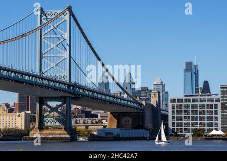 View of Benjamin Franklin Bridge. Suspension bridge in Philadelphia ...