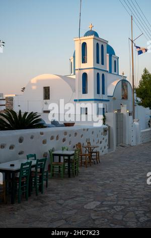 Church with white walls under blue sky Stock Photo - Alamy