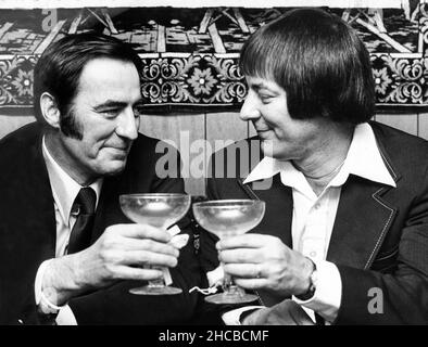 JIM TWINS; Heredity vs environment.. Twins separated shortly after ...