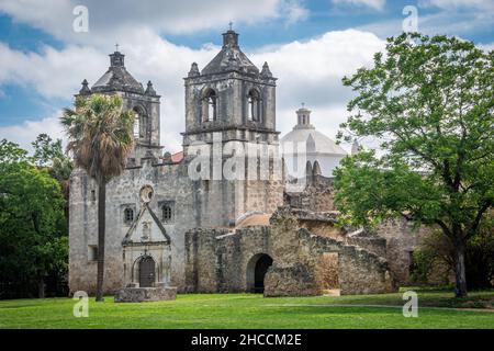 Mission Concepcion standing tall in San Antonio Missions National ...
