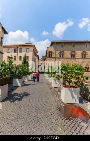 Via San Lorenzo street, Old Town, Viterbo, Lazio, Italy, Europe Stock ...